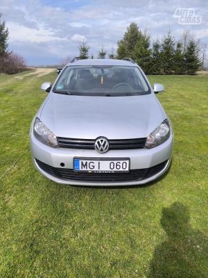 Volkswagen Golf 2011 Viļņa, ar dzinēja tilpumu 1.60 L un nobraukumu 288 tūkst. km par 2200 €, foto  vietnē AUTOMOTO.COM.LV