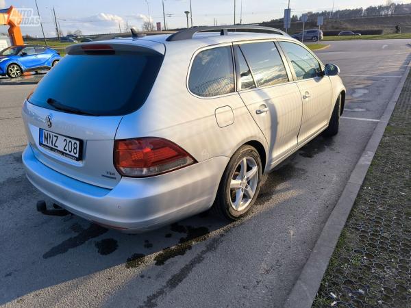 Volkswagen Golf 2011 in Vilnius, with an engine capacity of 1.60 L and mileage of 370 thousand km for 3500 €, photo 4 on AUTOMOTO.COM.LV