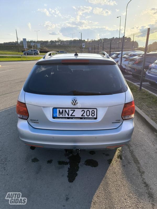 Volkswagen Golf 2011 in Vilnius, with an engine capacity of 1.60 L and mileage of 370 thousand km for 3500 €, photo 5 on AUTOMOTO.COM.LV