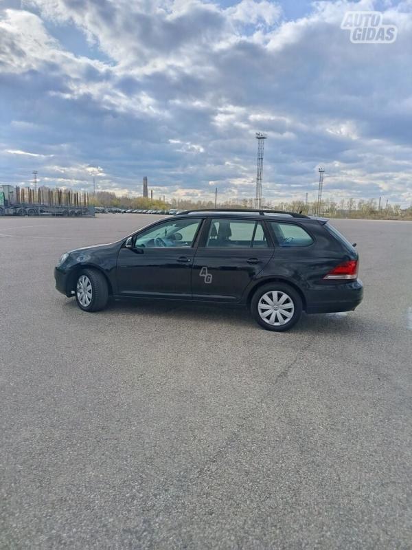 Volkswagen Golf 2011 in Marijampole, with an engine capacity of 1.60 L and mileage of 298 thousand km for 3199 €, photo 2 on AUTOMOTO.COM.LV