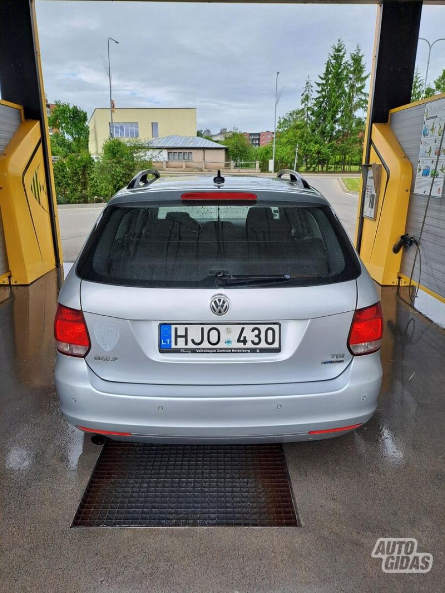 Volkswagen Golf 2011 Viļņa, ar dzinēja tilpumu 1.60 L un nobraukumu 468 tūkst. km par 2000 €, foto 3 vietnē AUTOMOTO.COM.LV