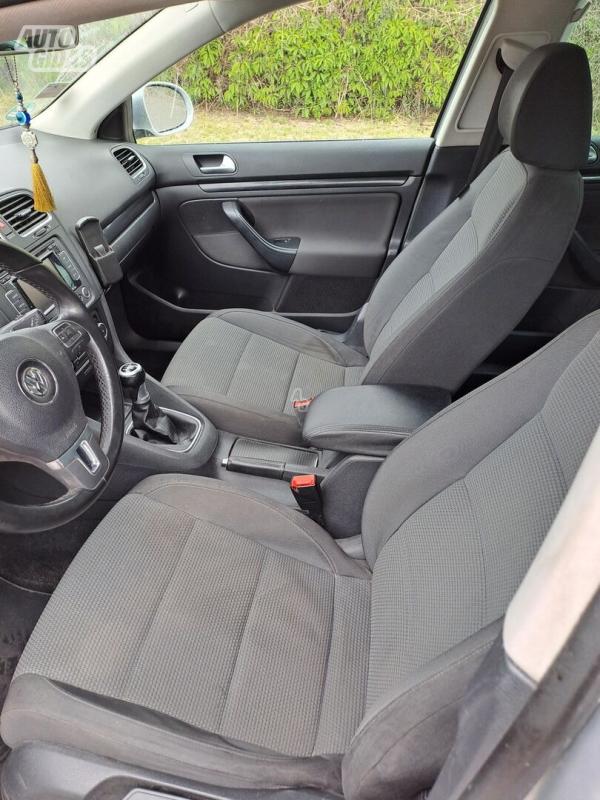 Volkswagen Golf 2011 Viļņa, ar dzinēja tilpumu 1.60 L un nobraukumu 468 tūkst. km par 2000 €, foto 5 vietnē AUTOMOTO.COM.LV