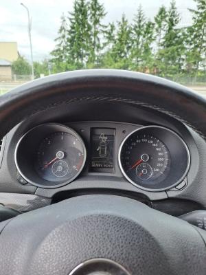 Volkswagen Golf 2011 Viļņa, ar dzinēja tilpumu 1.60 L un nobraukumu 468 tūkst. km par 2000 €, foto 7 vietnē AUTOMOTO.COM.LV