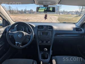 Volkswagen Golf 2011 in Riga, with an engine capacity of 1.60 L and mileage of 374 thousand km for 1900 €, photo 16 on AUTOMOTO.COM.LV
