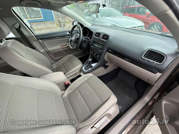 Volkswagen Golf 2011 in Tallinn, with an engine capacity of 1.60 L and mileage of 350 thousand km for 3550 €, photo 6 on AUTOMOTO.COM.LV