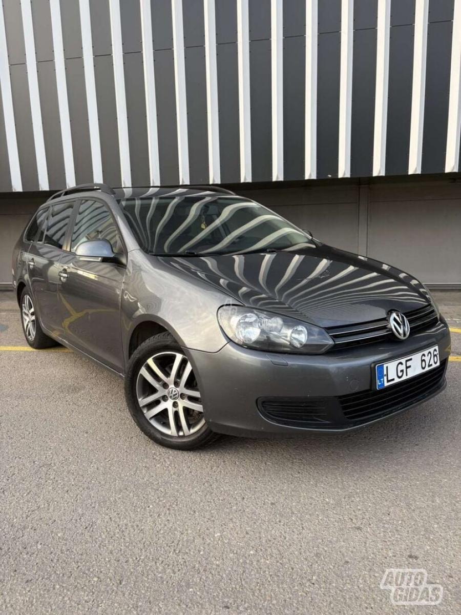 Volkswagen Golf 2011 in Siauliai, with an engine capacity of 1.40 L and mileage of 257 thousand km for 1900 €, photo 4 on AUTOMOTO.COM.LV