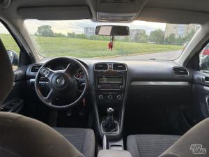 Volkswagen Golf 2011 in Siauliai, with an engine capacity of 1.40 L and mileage of 257 thousand km for 1900 €, photo 10 on AUTOMOTO.COM.LV