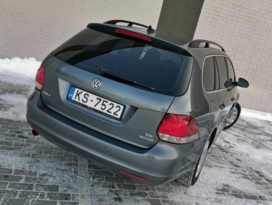 Volkswagen Golf 2011 Rīga, ar dzinēja tilpumu 1.60 L un nobraukumu 230 tūkst. km par 4690 €, foto 4 vietnē AUTOMOTO.COM.LV
