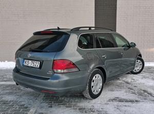 Volkswagen Golf 2011 Rīga, ar dzinēja tilpumu 1.60 L un nobraukumu 230 tūkst. km par 4690 €, foto 5 vietnē AUTOMOTO.COM.LV