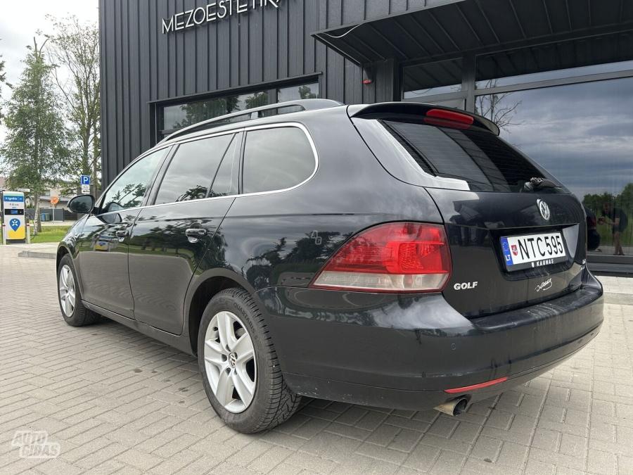 Volkswagen Golf 2011 in Kaunas, with an engine capacity of 1.60 L and mileage of 240 thousand km for 2790 €, photo 7 on AUTOMOTO.COM.LV