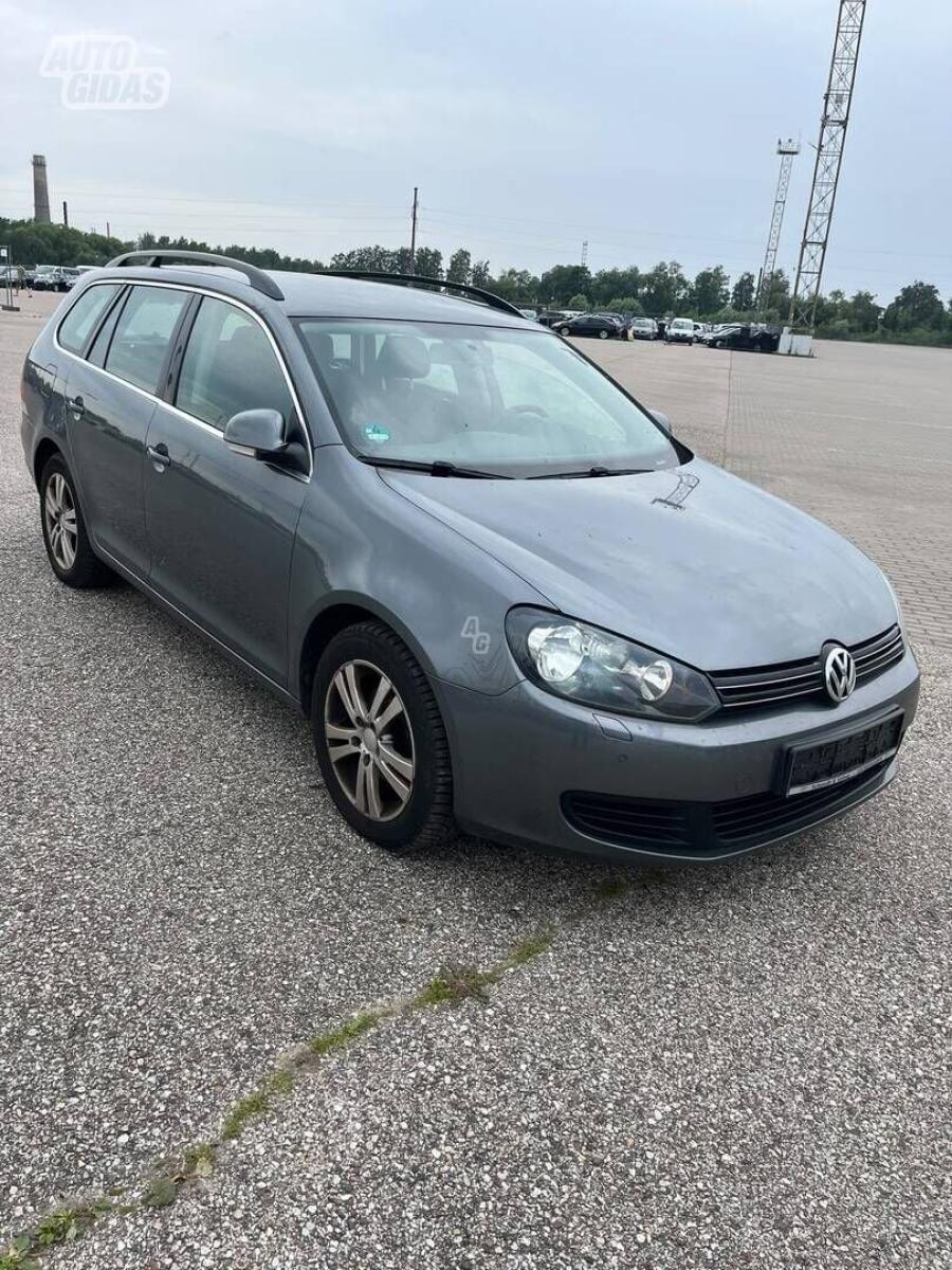 Volkswagen Golf 2011 in Marijampole, with an engine capacity of 1.60 L and mileage of 245 thousand km for 3350 €, photo 8 on AUTOMOTO.COM.LV