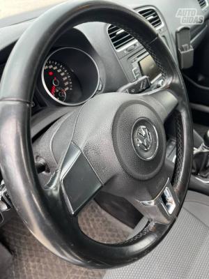 Volkswagen Golf 2011 in Marijampole, with an engine capacity of 1.60 L and mileage of 245 thousand km for 3350 €, photo 11 on AUTOMOTO.COM.LV