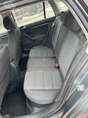 Volkswagen Golf 2011 in Marijampole, with an engine capacity of 1.60 L and mileage of 245 thousand km for 3350 €, photo 14 on AUTOMOTO.COM.LV