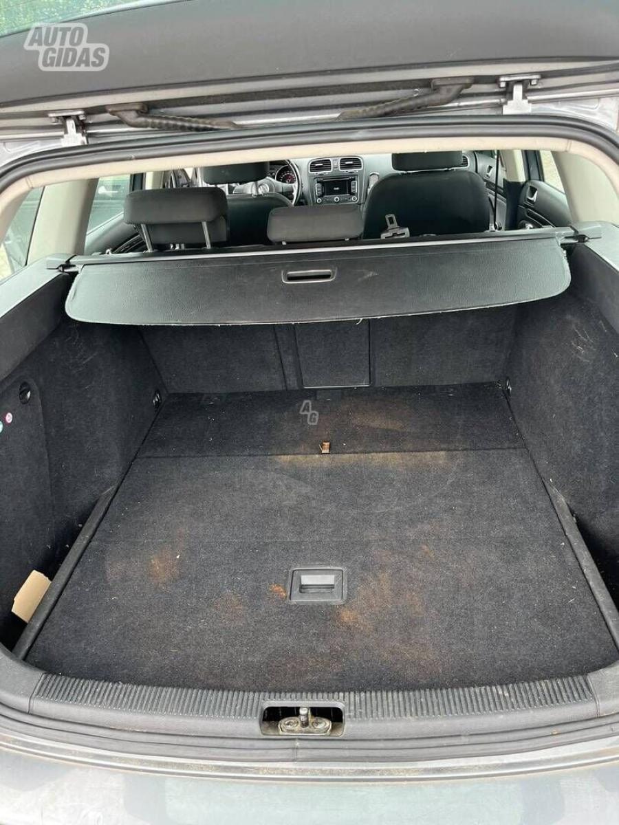 Volkswagen Golf 2011 in Marijampole, with an engine capacity of 1.60 L and mileage of 245 thousand km for 3350 €, photo 15 on AUTOMOTO.COM.LV