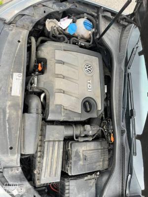 Volkswagen Golf 2011 in Marijampole, with an engine capacity of 1.60 L and mileage of 245 thousand km for 3350 €, photo 16 on AUTOMOTO.COM.LV