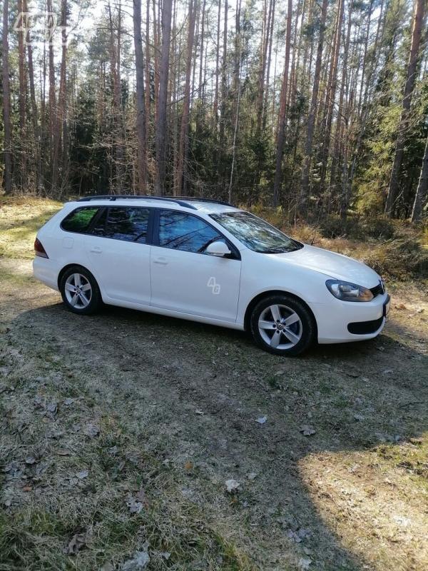 Volkswagen Golf 2011 Viļņa, ar dzinēja tilpumu 1.60 L un nobraukumu 440 tūkst. km par 1950 €, foto 1 vietnē AUTOMOTO.COM.LV