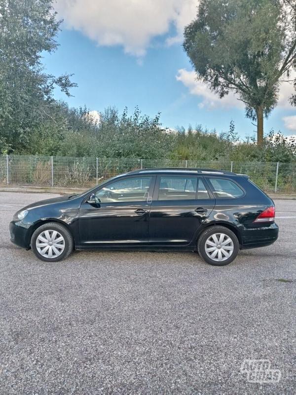 Volkswagen Golf 2011 in Marijampole, with an engine capacity of 1.60 L and mileage of 249 thousand km for 2799 €, photo 3 on AUTOMOTO.COM.LV