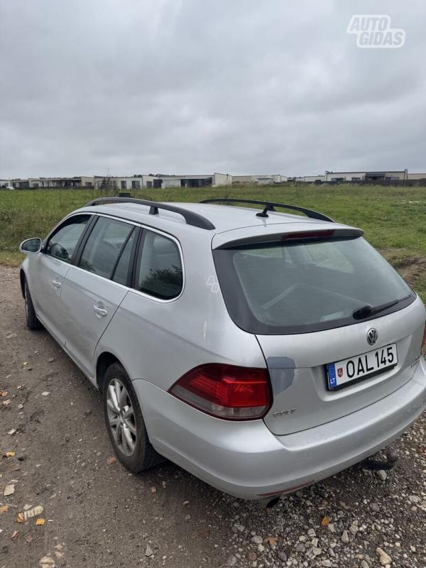 Volkswagen Golf 2011 in Kaunas, with an engine capacity of 1.60 L and mileage of 300 thousand km for 1900 €, photo 6 on AUTOMOTO.COM.LV