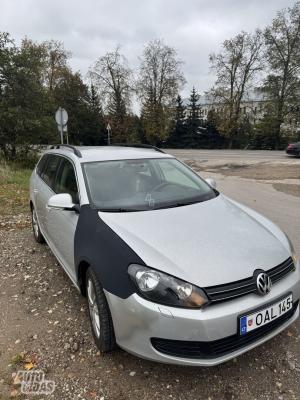 Volkswagen Golf 2011 Kauņa, ar dzinēja tilpumu 1.60 L un nobraukumu 300 tūkst. km par 1900 €, foto 8 vietnē AUTOMOTO.COM.LV
