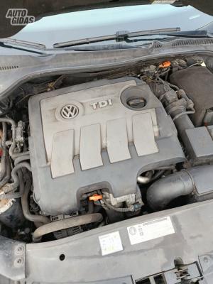 Volkswagen Golf 2011 in Marijampole, with an engine capacity of 1.60 L and mileage of 199 thousand km for 2799 €, photo 15 on AUTOMOTO.COM.LV
