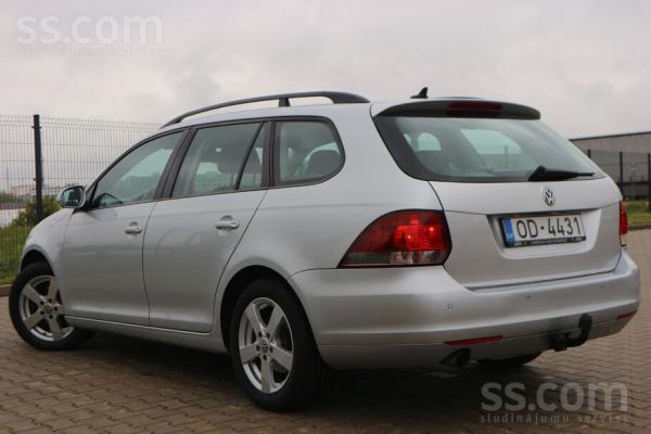 Volkswagen Golf 2012 in Riga, with an engine capacity of 1.60 L and mileage of 279 thousand km for 4300 €, photo 9 on AUTOMOTO.COM.LV