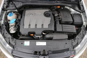 Volkswagen Golf 2012 in Riga, with an engine capacity of 1.60 L and mileage of 279 thousand km for 4300 €, photo 11 on AUTOMOTO.COM.LV