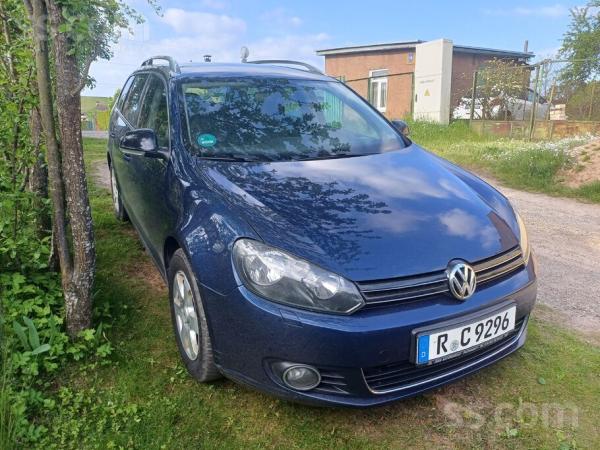 Volkswagen Golf 2012 in Riga, with an engine capacity of 1.60 L and mileage of 245 thousand km for 4200 €, photo 2 on AUTOMOTO.COM.LV