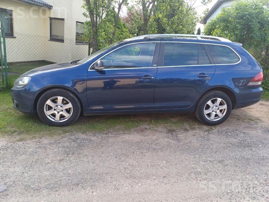Volkswagen Golf 2012 in Riga, with an engine capacity of 1.60 L and mileage of 245 thousand km for 3600 €, photo 3 on AUTOMOTO.COM.LV
