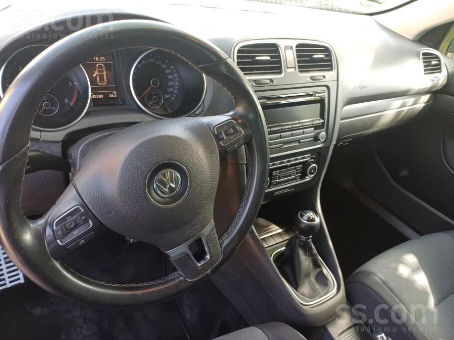 Volkswagen Golf 2012 in Riga, with an engine capacity of 1.60 L and mileage of 245 thousand km for 3600 €, photo 9 on AUTOMOTO.COM.LV