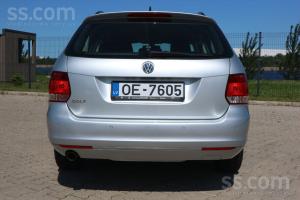 Volkswagen Golf 2012 Rīga, ar dzinēja tilpumu 1.60 L un nobraukumu 252 tūkst. km par 4650 €, foto 8 vietnē AUTOMOTO.COM.LV