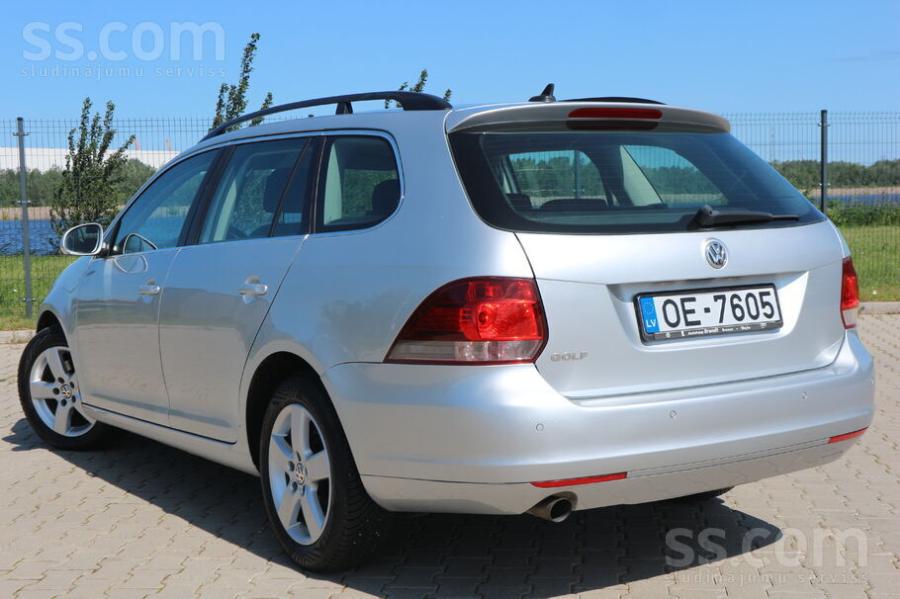 Volkswagen Golf 2012 Rīga, ar dzinēja tilpumu 1.60 L un nobraukumu 252 tūkst. km par 4650 €, foto 10 vietnē AUTOMOTO.COM.LV