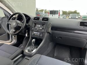 Volkswagen Golf 2012 Jēkabpils, ar dzinēja tilpumu 2.00 L un nobraukumu 207 tūkst. km par 5700 €, foto 11 vietnē AUTOMOTO.COM.LV