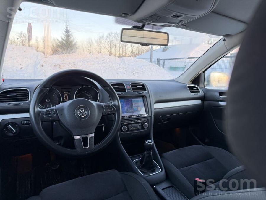 Volkswagen Golf 2012 Jelgava, ar dzinēja tilpumu 1.60 L un nobraukumu 381 tūkst. km par 2800 €, foto 5 vietnē AUTOMOTO.COM.LV