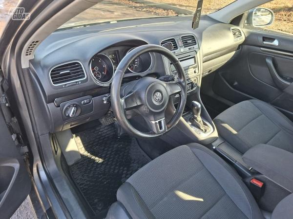 Volkswagen Golf 2012 in Sakiai, with an engine capacity of 1.60 L and mileage of 378 thousand km for 2800 €, photo 3 on AUTOMOTO.COM.LV