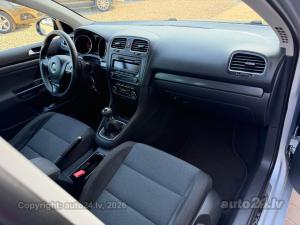 Volkswagen Golf 2012 in Voru, with an engine capacity of 2.00 L and mileage of 290 thousand km for 4650 €, photo 8 on AUTOMOTO.COM.LV