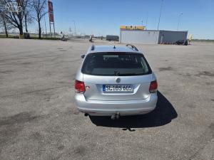 Volkswagen Golf 2012 in Marijampole, with an engine capacity of 1.60 L and mileage of 290 thousand km for 3400 €, photo 3 on AUTOMOTO.COM.LV