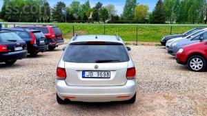 Volkswagen Golf 2012 in Cesis, with an engine capacity of 1.60 L and mileage of 316 thousand km for 2350 €, photo 7 on AUTOMOTO.COM.LV