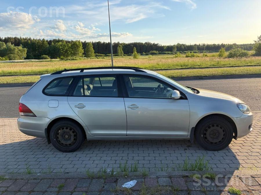 Volkswagen Golf 2012 in Riga, with an engine capacity of 1.40 L and mileage of 188 thousand km for 2000 €, photo 4 on AUTOMOTO.COM.LV