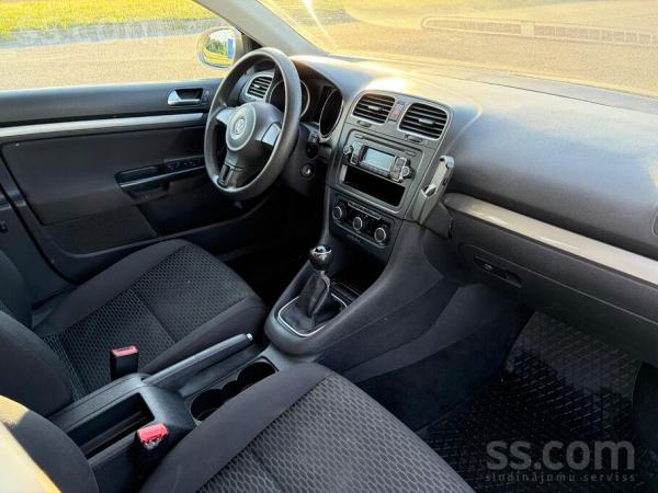 Volkswagen Golf 2012 in Riga, with an engine capacity of 1.40 L and mileage of 188 thousand km for 2000 €, photo 9 on AUTOMOTO.COM.LV