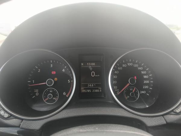Volkswagen Golf 2012 in Kaunas, with an engine capacity of 2.00 L and mileage of 395 thousand km for 2499 €, photo 10 on AUTOMOTO.COM.LV