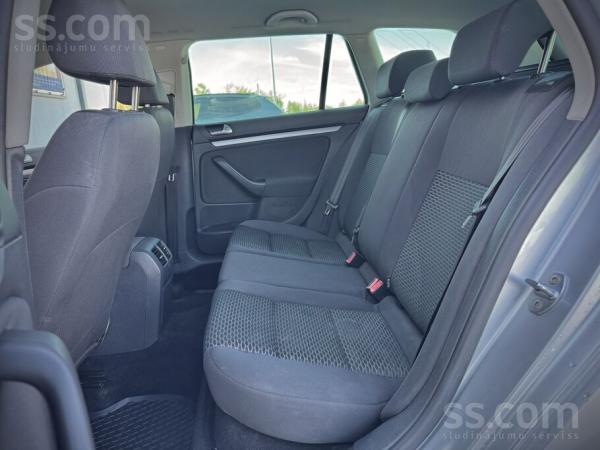 Volkswagen Golf 2012 in Jelgava, with an engine capacity of 1.60 L and mileage of 0 thousand km for 3450 €, photo 8 on AUTOMOTO.COM.LV
