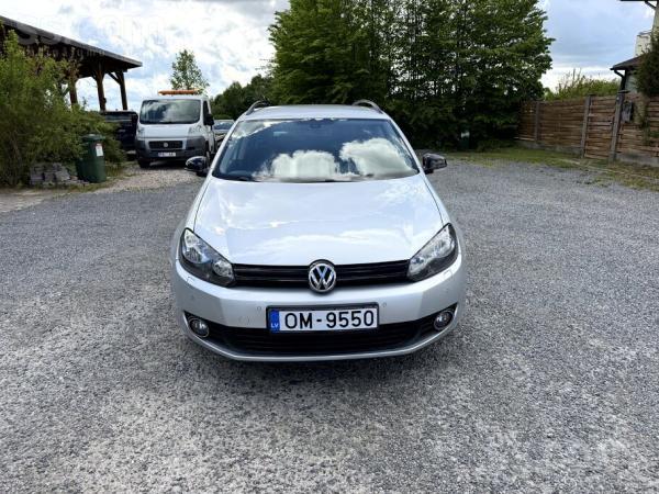 Volkswagen Golf 2012 in Saldus, with an engine capacity of 1.60 L and mileage of 235 thousand km for 4950 €, photo 2 on AUTOMOTO.COM.LV