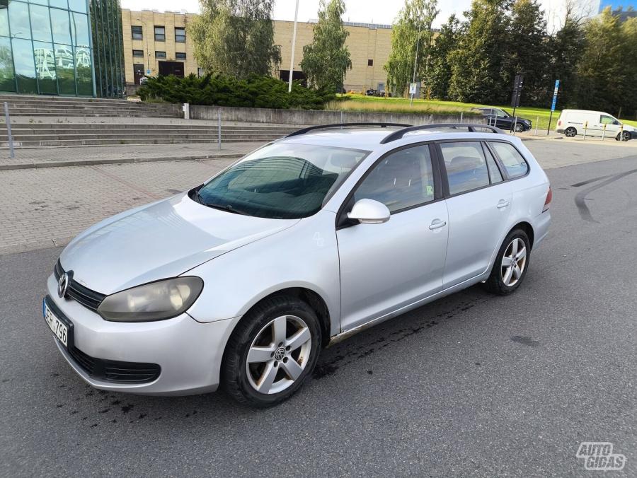 Volkswagen Golf 2012 in Vilnius, with an engine capacity of 1.60 L and mileage of 293 thousand km for 1500 €, photo 4 on AUTOMOTO.COM.LV