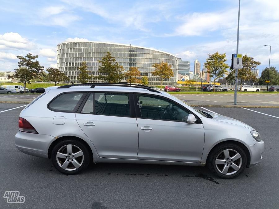 Volkswagen Golf 2012 in Vilnius, with an engine capacity of 1.60 L and mileage of 293 thousand km for 1500 €, photo 5 on AUTOMOTO.COM.LV