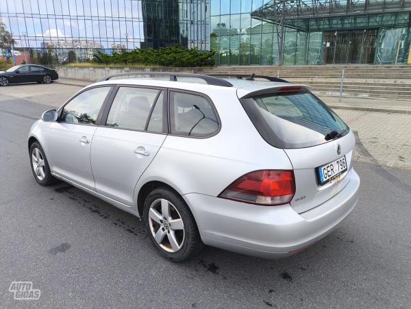 Volkswagen Golf 2012 Viļņa, ar dzinēja tilpumu 1.60 L un nobraukumu 293 tūkst. km par 1500 €, foto 8 vietnē AUTOMOTO.COM.LV