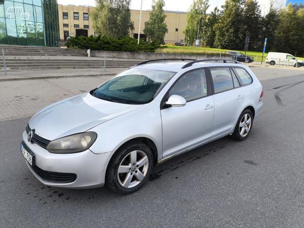 Volkswagen Golf 2012 Viļņa, ar dzinēja tilpumu 1.60 L un nobraukumu 293 tūkst. km par 1500 €, foto 3 vietnē AUTOMOTO.COM.LV