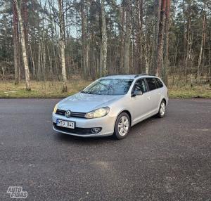 Volkswagen Golf 2013 in Klaipeda, with an engine capacity of 1.60 L and mileage of 270 thousand km for 4200 €, photo 2 on AUTOMOTO.COM.LV