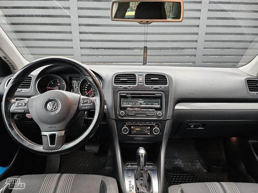 Volkswagen Golf 2013 in Klaipeda, with an engine capacity of 1.60 L and mileage of 270 thousand km for 4200 €, photo 8 on AUTOMOTO.COM.LV