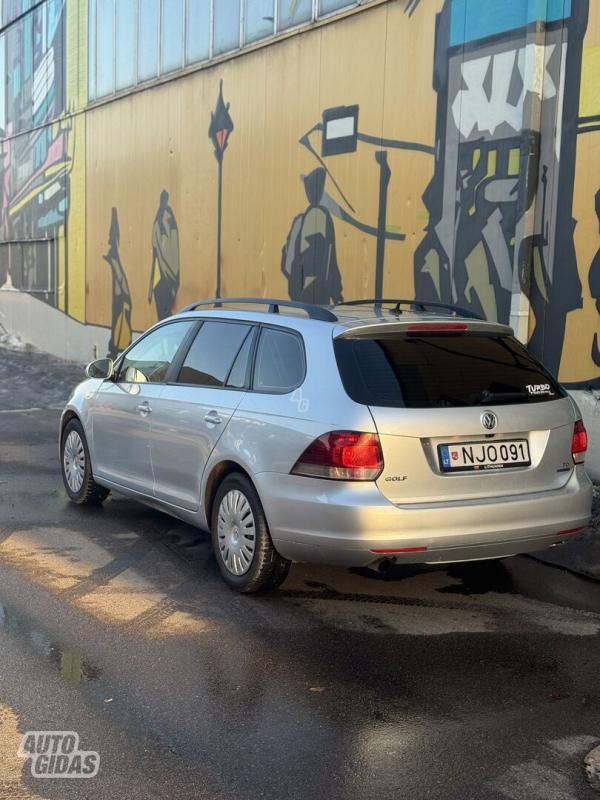 Volkswagen Golf 2013 Viļņa, ar dzinēja tilpumu 1.60 L un nobraukumu 300 tūkst. km par 2300 €, foto 4 vietnē AUTOMOTO.COM.LV