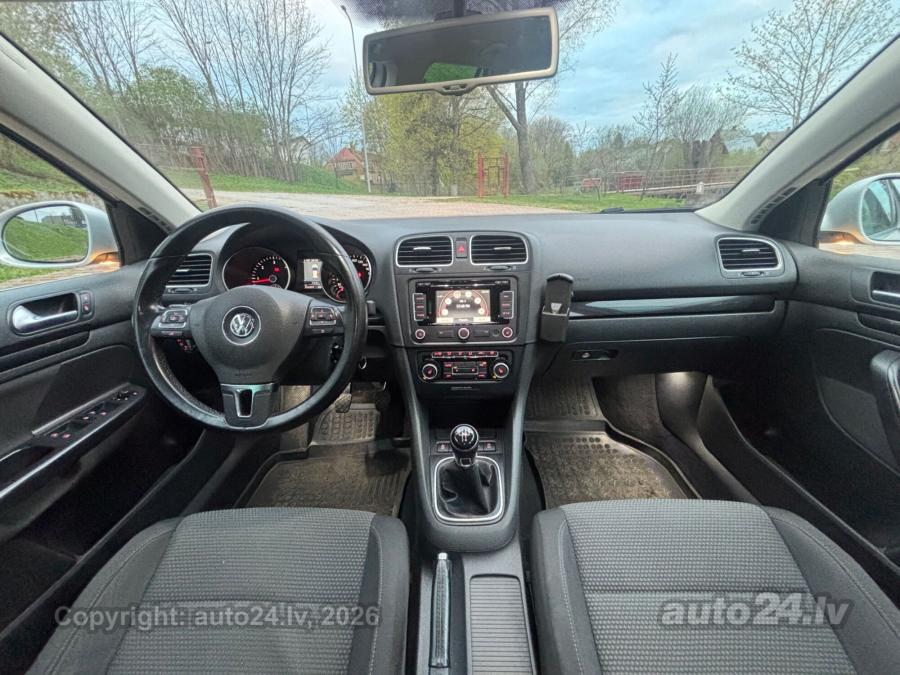 Volkswagen Golf 2013 Tartu, ar dzinēja tilpumu 1.60 L un nobraukumu 312 tūkst. km par 3695 €, foto 13 vietnē AUTOMOTO.COM.LV